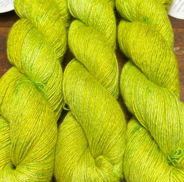 Auxanometer Bamboo Fingering Weight – Quixotic Fibers