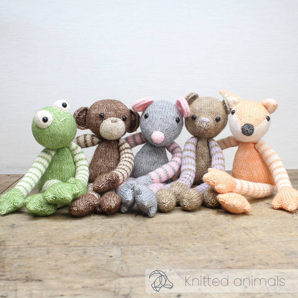 Tess Bear Knitting Kit – Quixotic Fibers